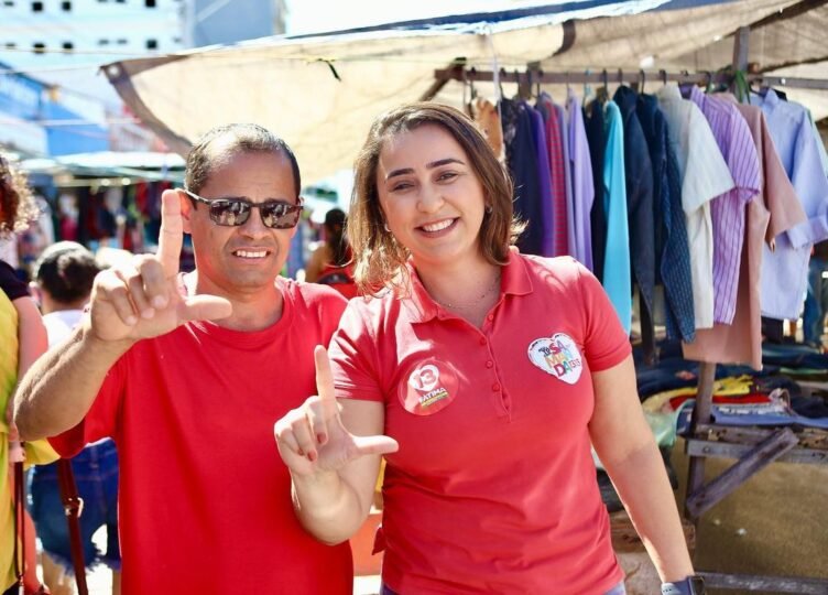 Samanda Alves visitou e fez campanha em Santa Cruz - Blog do Wallace